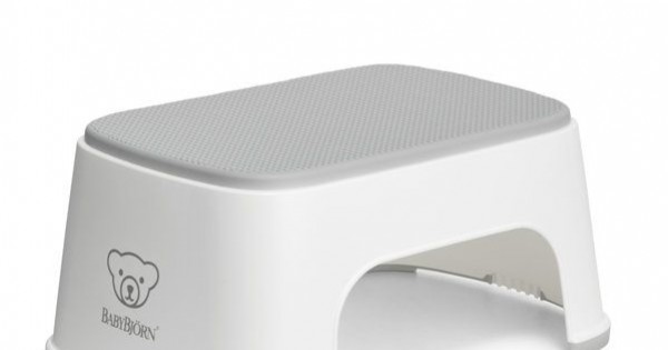 Treapta inaltator pentru baie Step Stool BabyBjorn white | KidoStore.ro