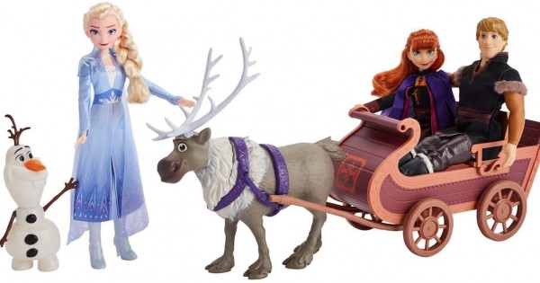 Set de joaca cu 5 personaje Frozen 2 - Aventuri pe sanie | KidoStore.ro